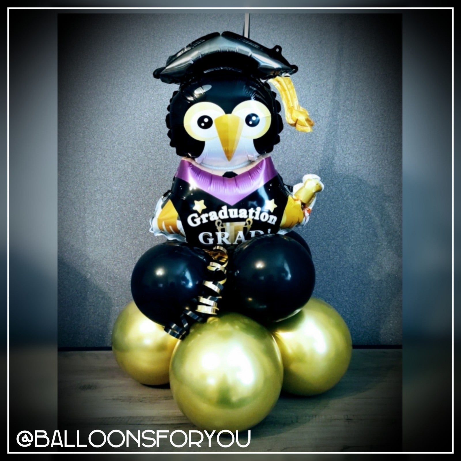 Mini GRADUATION table display – BalloonsforyouUK™